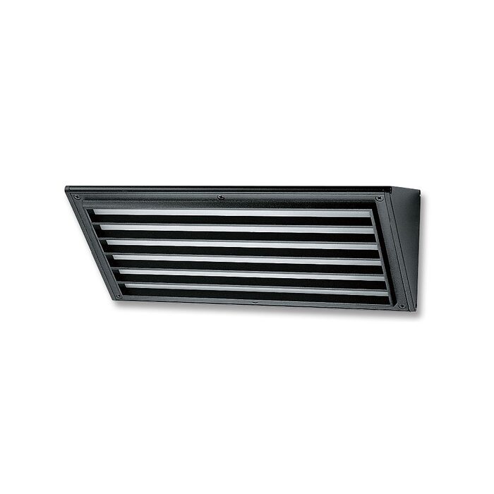 Midi Louvered 17W LED Aluminium Triangle Bulkhead Black / Cool White